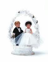 Wedding Cake Topper with 5" Dolls from Madame Alexander